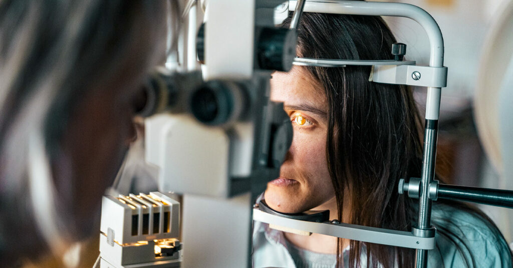 Tout sur la chirurgie au laser pour la dégénérescence maculaire humide ...