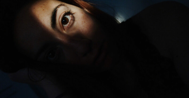 Blépharospasme : causes, traitement et perspectives - santemedicals.com