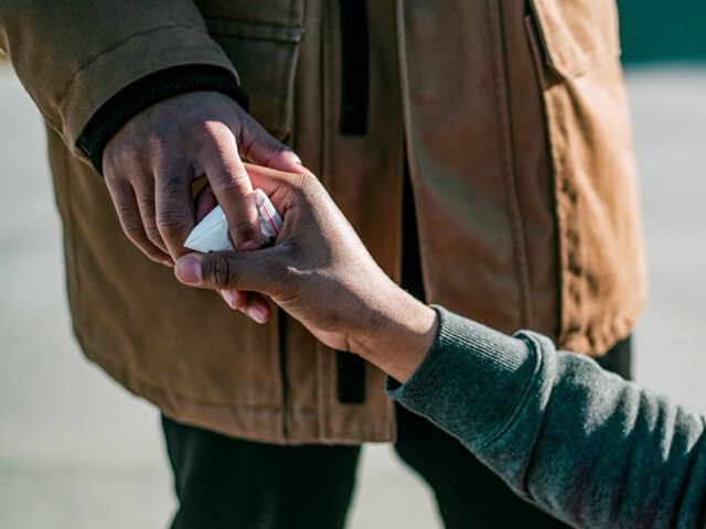 Qu'est-ce que la méthamphétamine ? Utilisation, effets, dépendance et ...