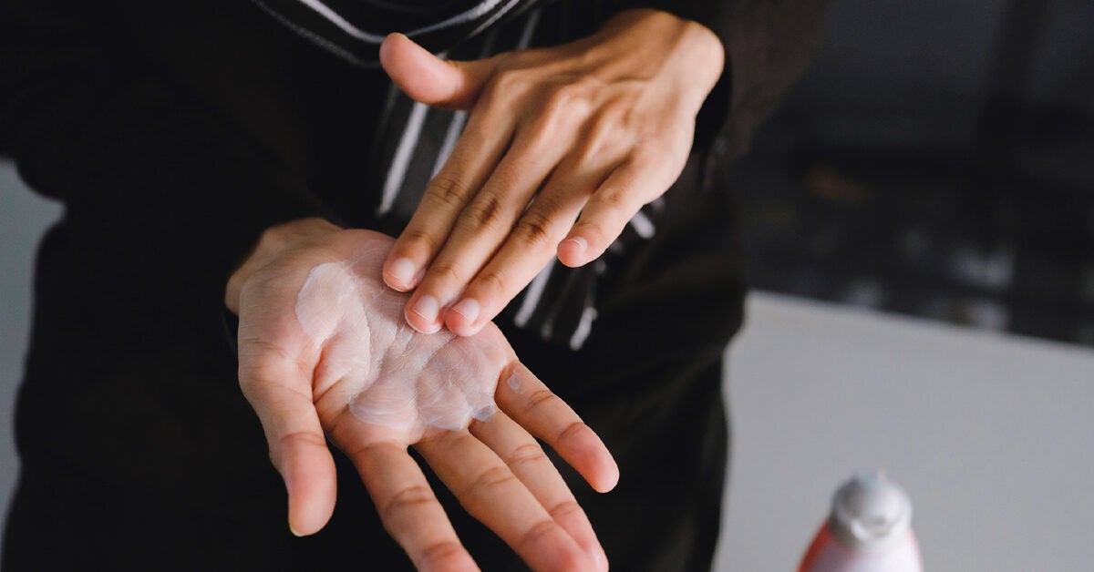 Psoriasis Pustuleux Palmoplantaire : Causes, Symptômes, Traitement ...