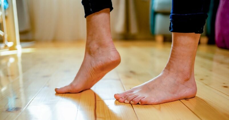 Psoriasis pustuleux sur vos pieds : symptômes, causes, traitement ...